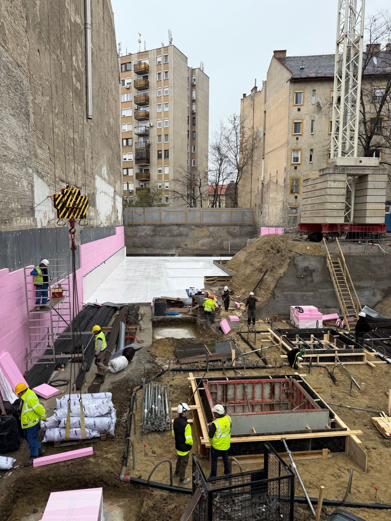 Making good progress on construction - REM GROUP